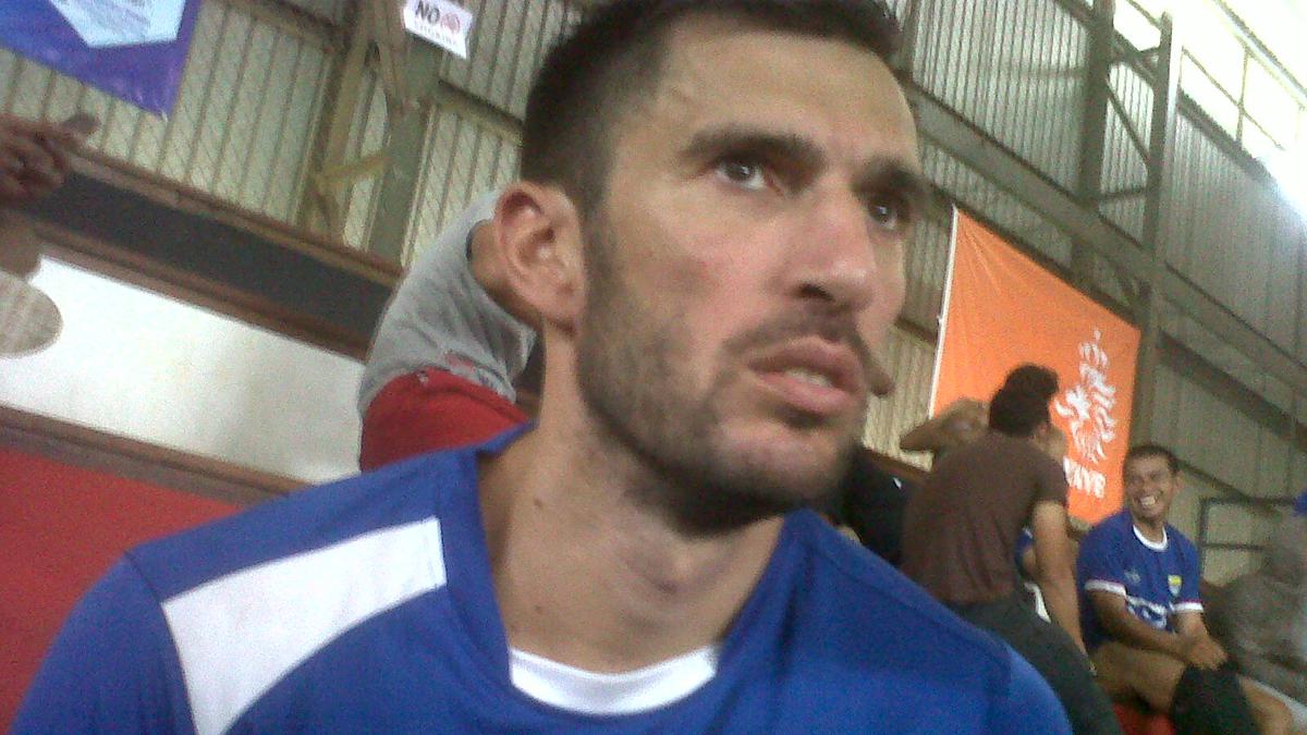 Vladimir Vujovic: "Saya Senang Dipanggil Kembali ke Persib"