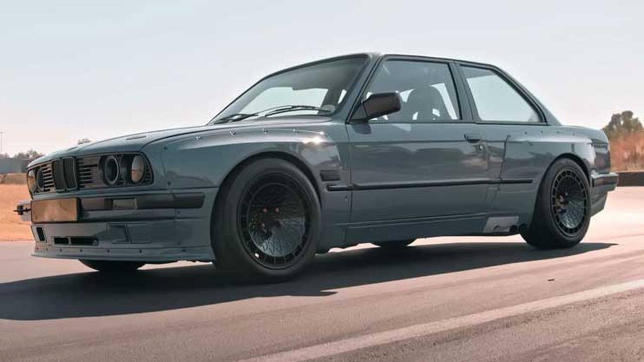 Modifikasi Unik BMW E30, Andalkan Mesin Turbo Lexus untuk Tenaga Ekstra