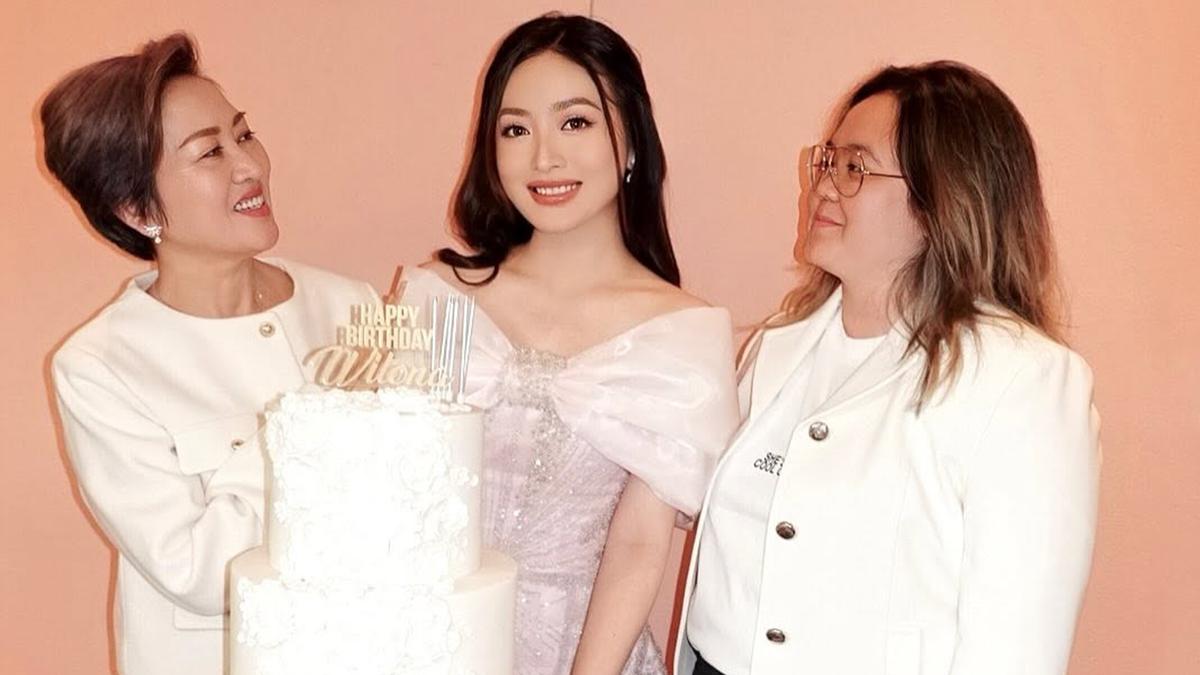 Potret Perayaan Intimate Ulang Tahun Natasha Wilona ke-26, Tampil Anggun - Page 1 - Foto ...