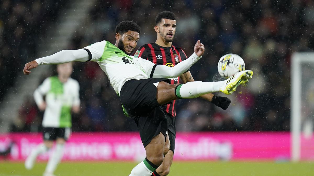 Link Live Streaming Liga Inggris Bournemouth Vs Liverpool Di Vidio