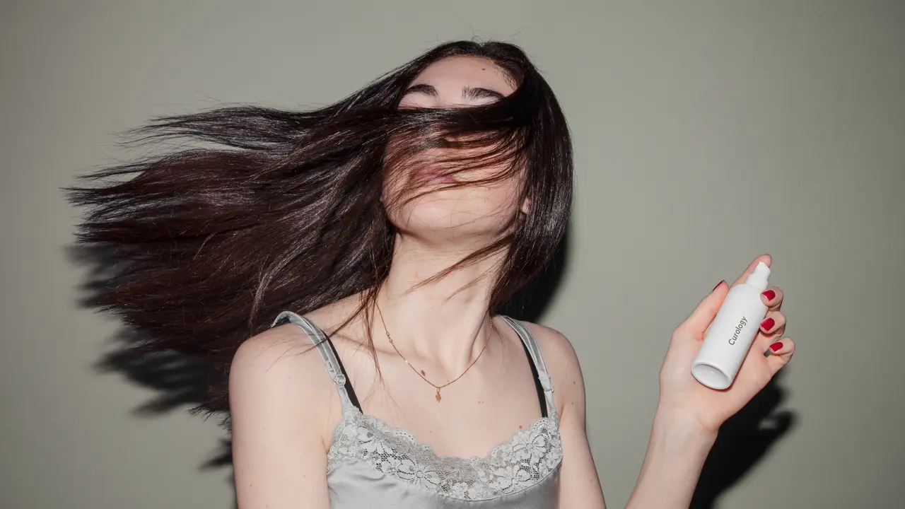 5 Cara Membuat Setting Spray Sendiri, Pahami Keawetan dan Penggunaan ...