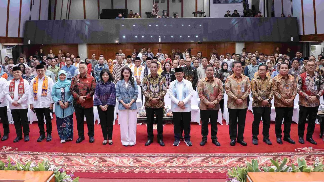 Ada Posbankum Tiap Kelurahan, Warga Jakarta Kini Bisa Konsultasi dan ...