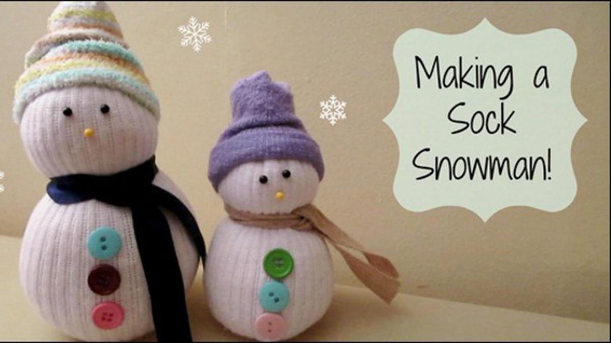 DIY Kreatif Membuat Boneka Salju Dari Kaos Kaki