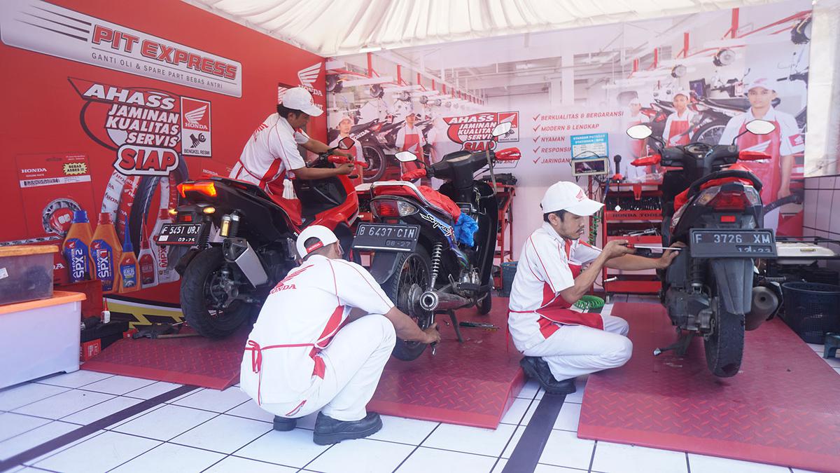 Mudik Naik Motor Bikin Cepat Lelah, Bisa Istirahat Dulu ke Bale Santai Honda Jabar - Motor ...