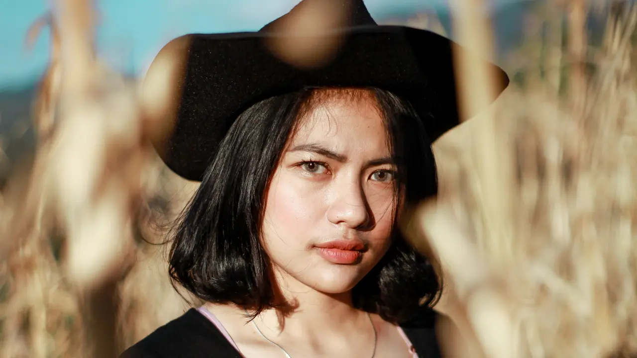 7 Sifat yang Dimiliki Penyuka Warna Hitam