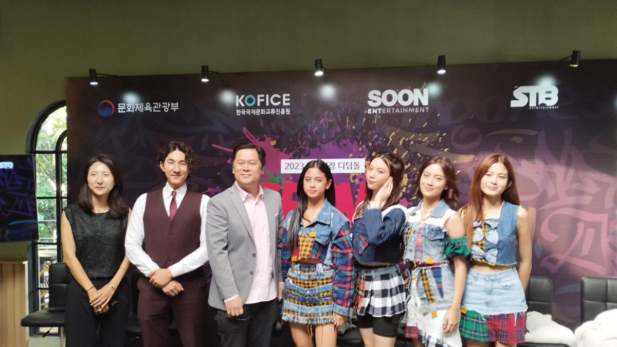 Profil Anggota StarBe, Girl Group Indonesia yang Akan Debut di Korea ...