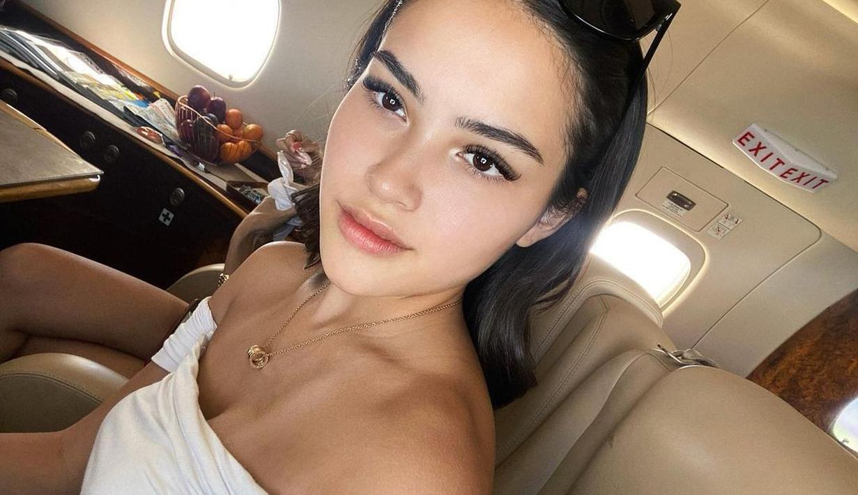 Potret Artis Blasteran Nicole Parham, Cantik dan Seksi Banget - Foto Liputan6.com