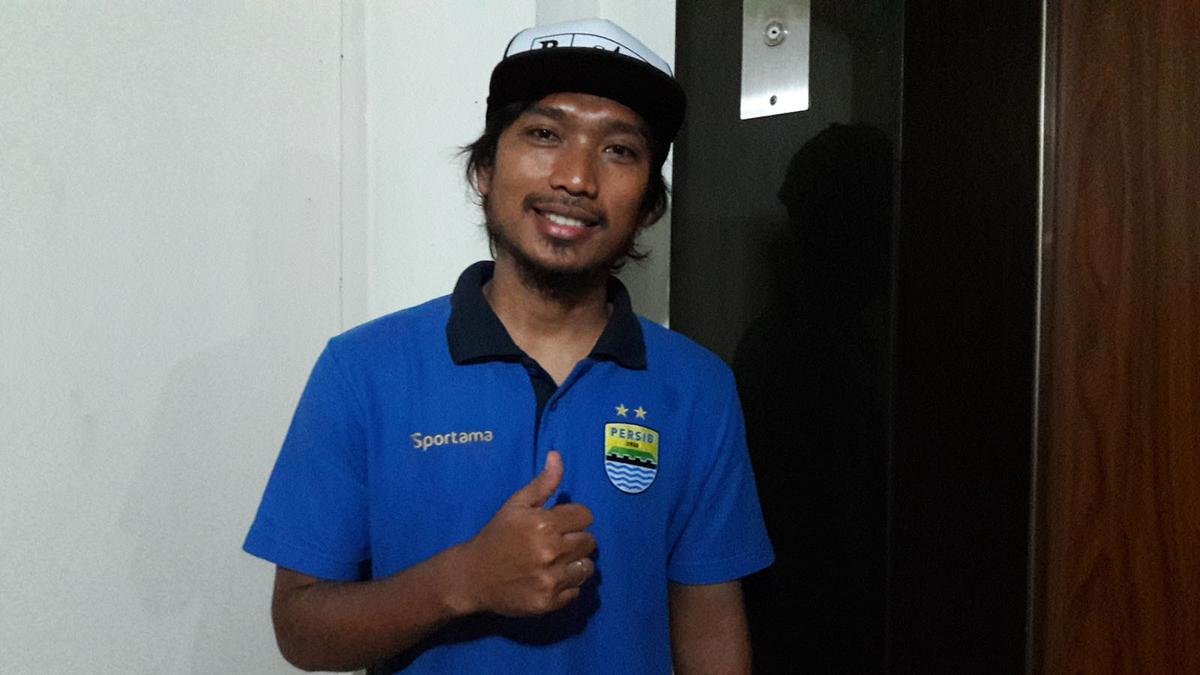 Hariono Mencari Nama untuk Putra Pertamanya - Indonesia Bola.com