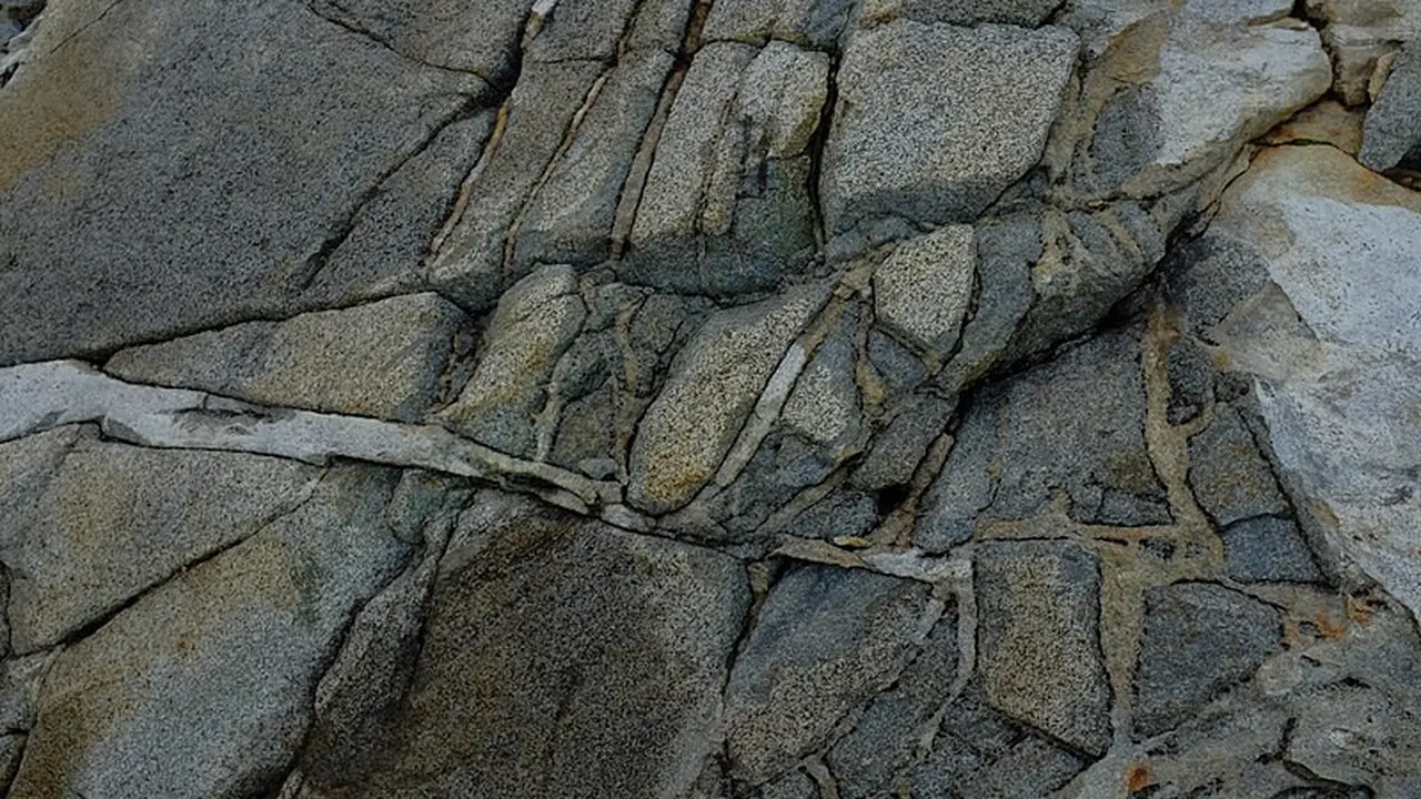 13 Jenis Batuan Alam yang Lengkap dengan Penjelasannya - Hot Liputan6.com