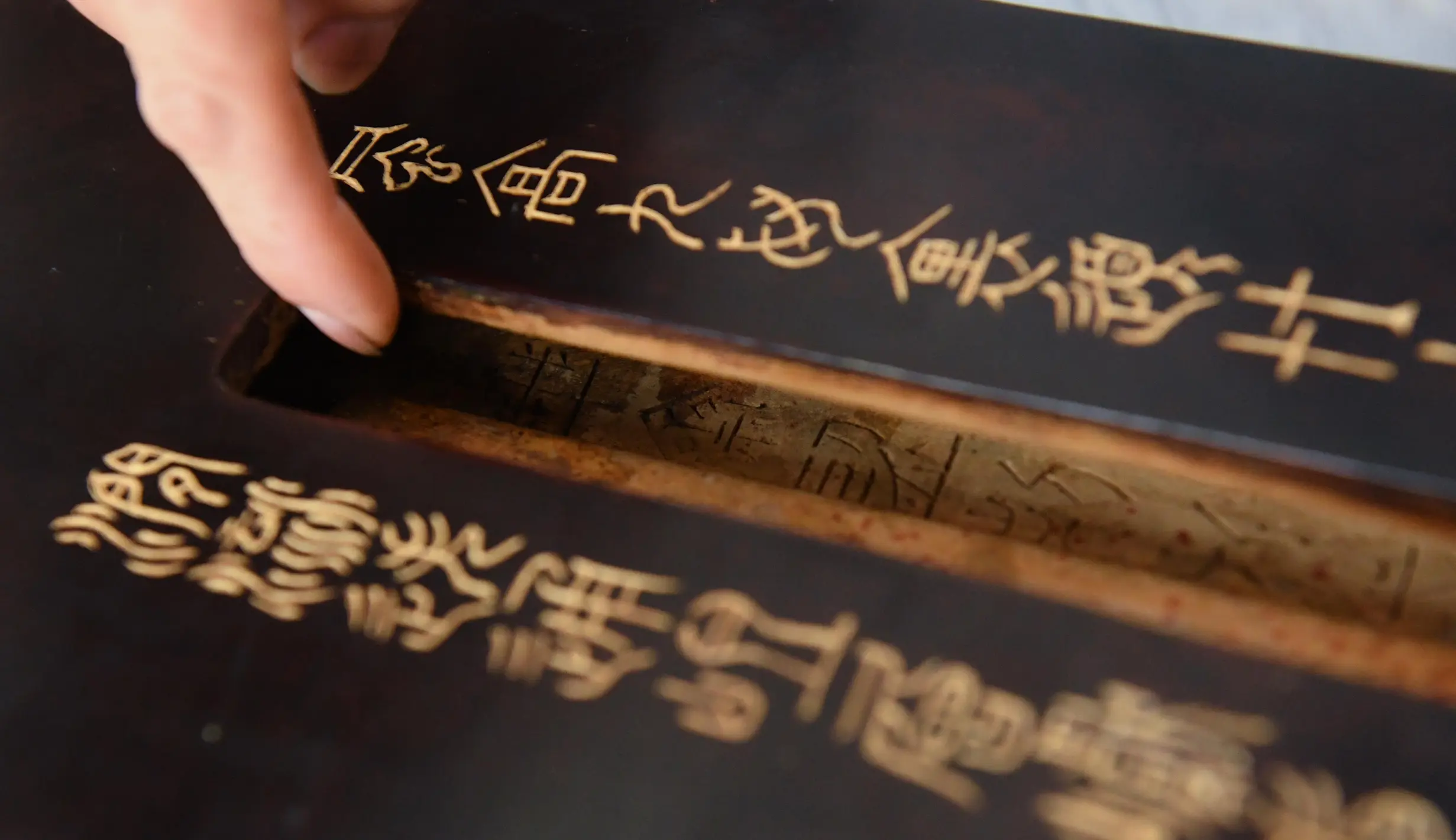 FOTO: Pembuat Guqin, Alat Musik Tradisional China di Hangzhou - Foto ...