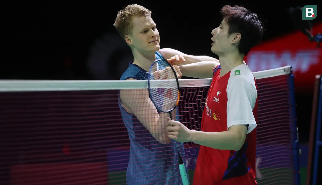 Foto: Shi Yu Qi Angkat Trofi Kapal Api Indonesia Open 2024, Tuntaskan Puasa Gelar 35 Tahun ...