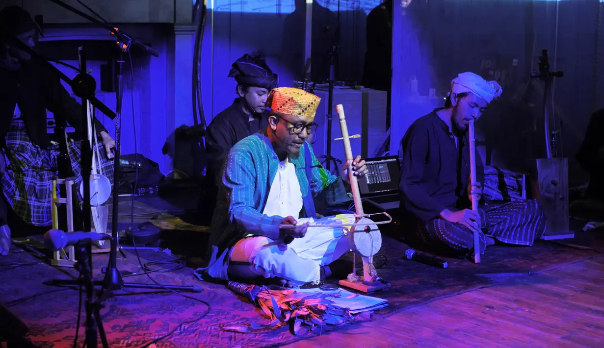 Melalui Seni, Kabata Tanrasula Merajut Sejarah dan Identitas di Cape ...