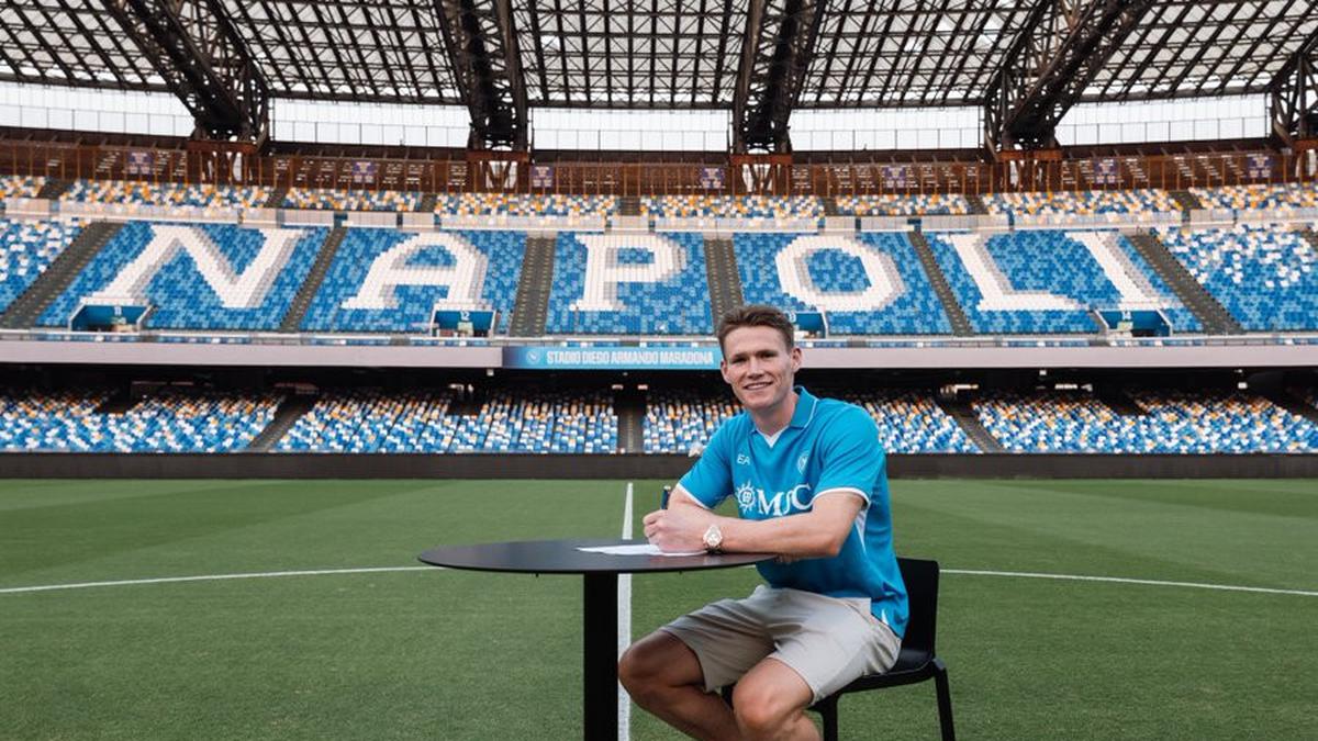 Lepas dari Bayang-Bayang Manchester United, Scott McTominay Buka Babak ...