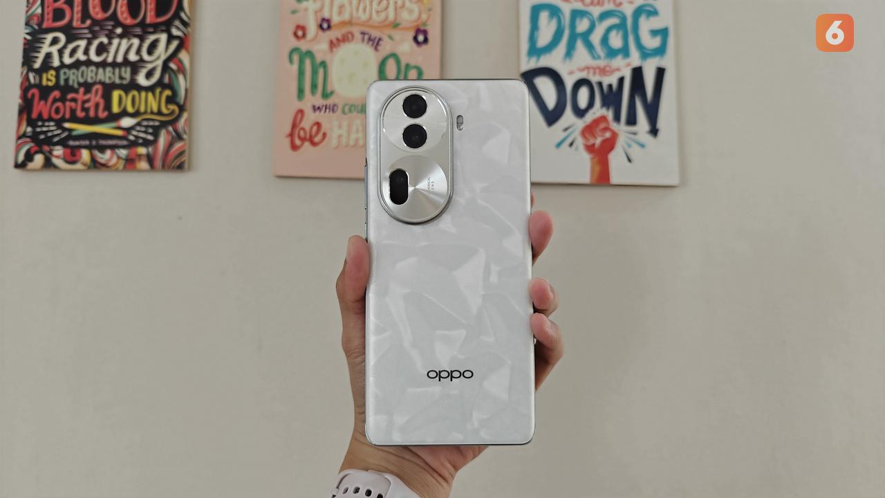Harga HP Oppo Reno 11 Pro 5G, Sang Ahli Portrait dengan Pengisian Daya ...