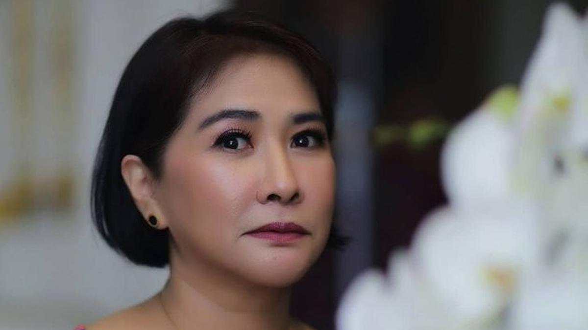 Cantik Sejak Muda, Ini 6 Potret Cantik Yurike Prastika di Usia 53 Tahun