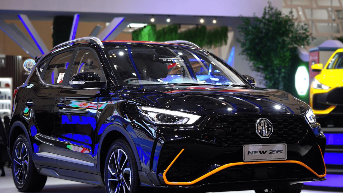 New Mg Zs X Power Goda Pengunjung Giias 2023 Otomotif