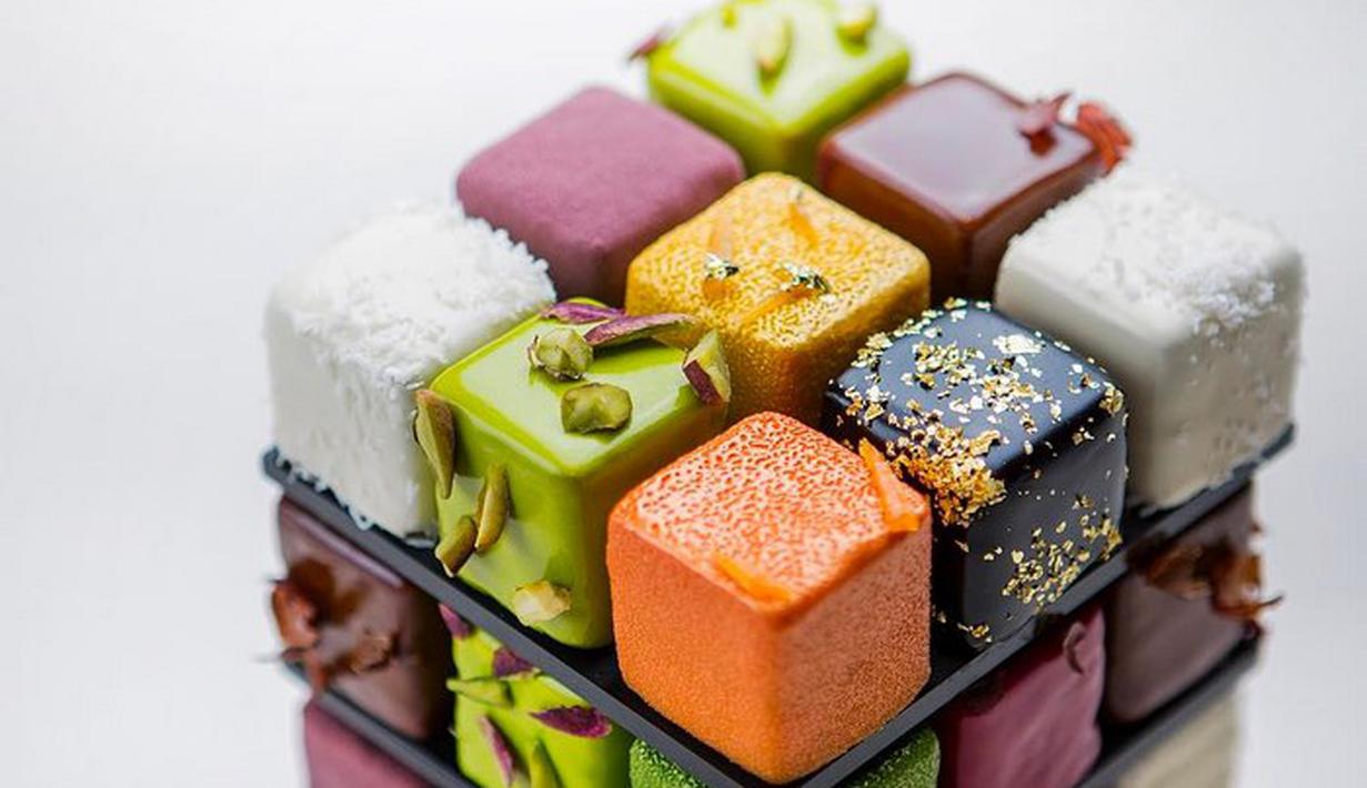 Sayang Kalau Dipotong: Cake Bentuk Rubik yang Bikin Takjub - Photo ...