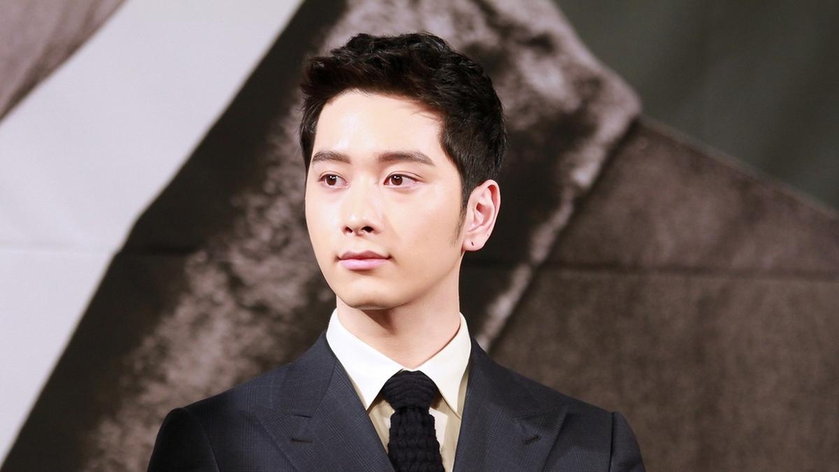Chansung `2PM` Unjuk Gigi dengan Ilmu Bela Dirinya - ShowBiz Liputan6.com