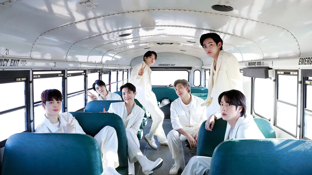 Mendominasi Sepanjang 2022, Ini 12 Prestasi BTS Tahun Lalu yang Bikin ...