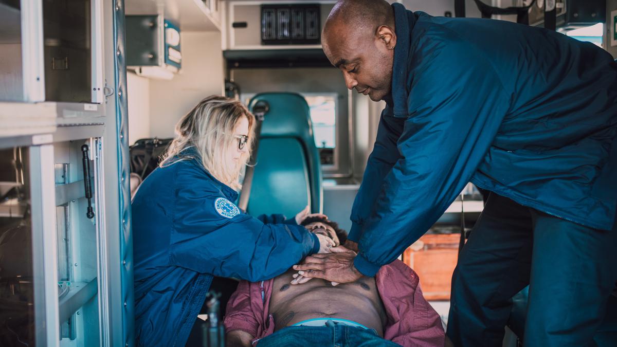 5 Risiko CPR untuk Pertolongan Pertama, Bisa Patah Tulang hingga ...