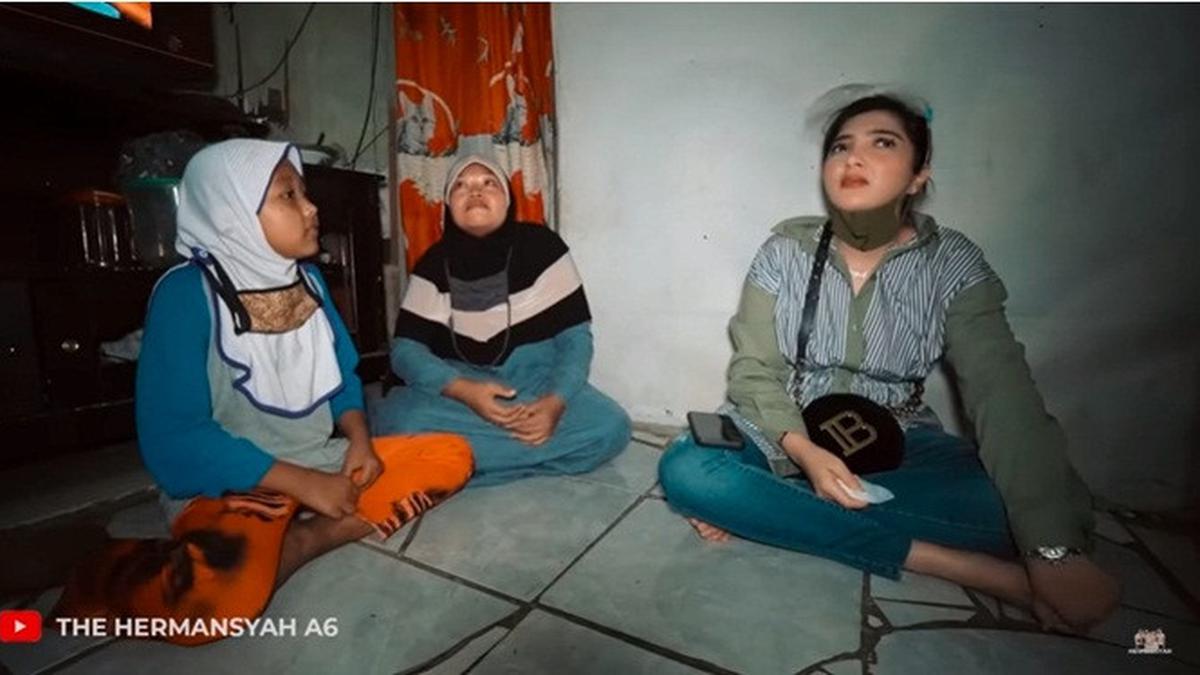 Berniat Angkat Anak Lagi, Ini 8 Momen Ashanty Datangi Langsung Rumahnya ...