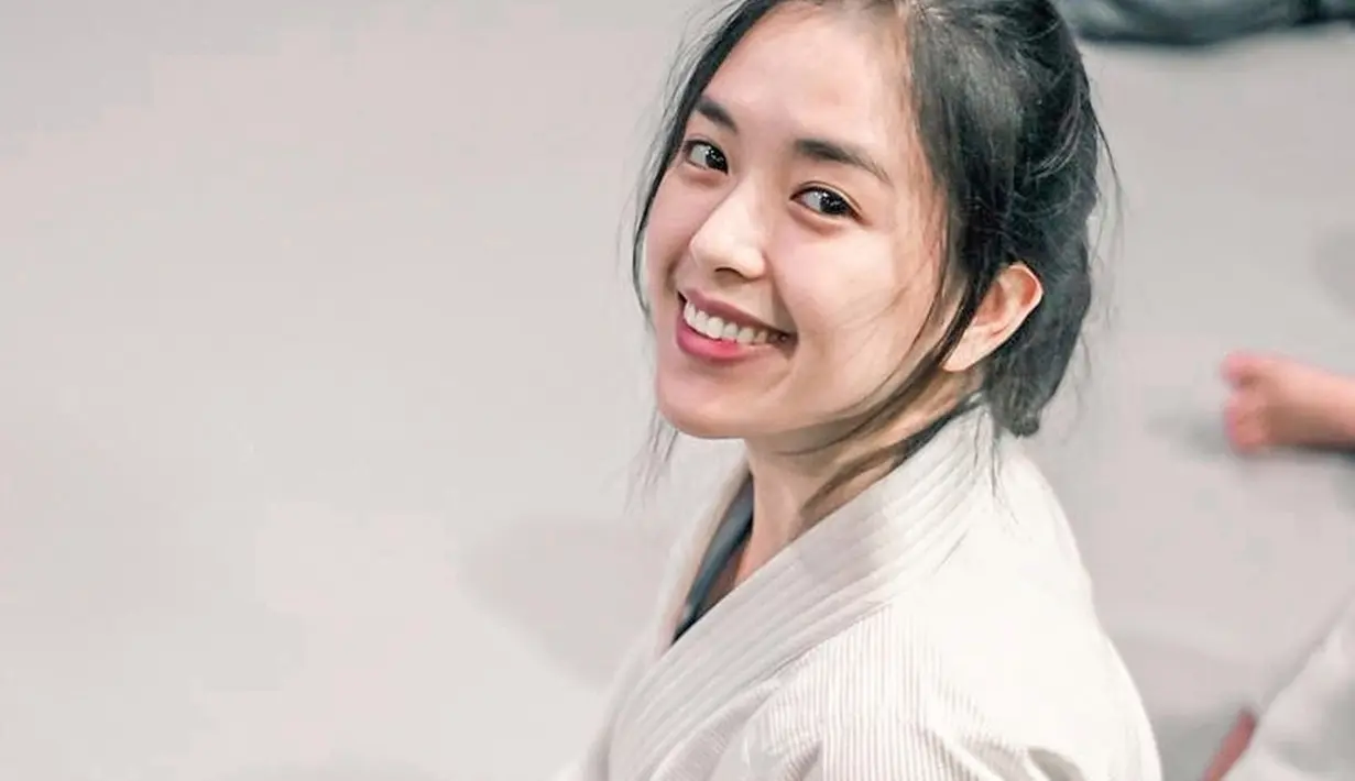 FOTO: Gaya Michelle Wanda Pakai Seragam Bela Diri, Menawan - Foto ...