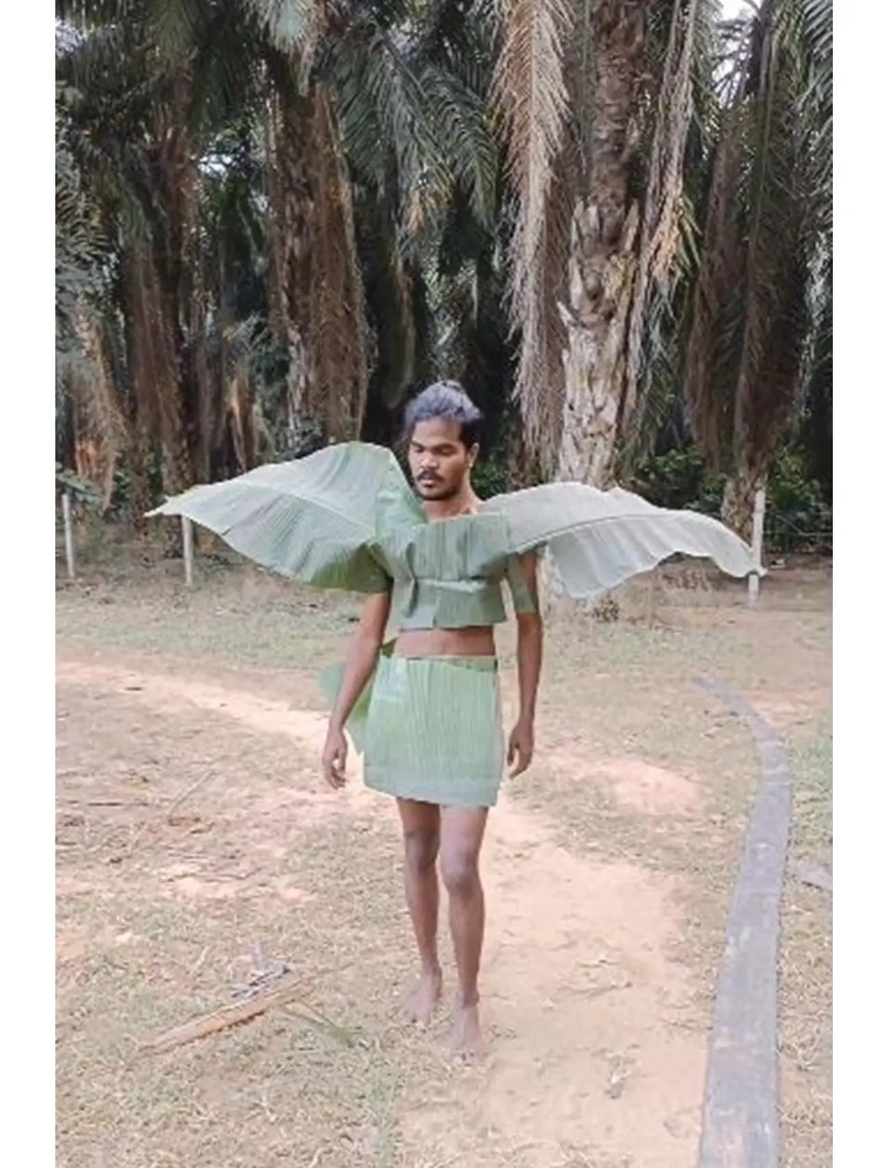 Mimi Peri Versi India, Ini 6 Potret Nyeleneh Pria Pakai Baju dari ...