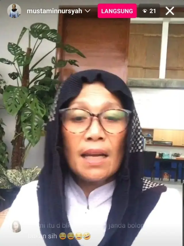 Nursyah Ibunda Indah Permatasari Ngaku Tak Tahu Agama Arie Kriting, Bongkar Awal Mula Benci ...