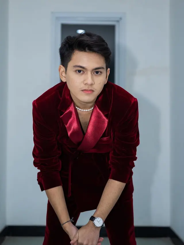 Fakta Unik Rey Bong, Usia 4 tahun Sudah Mulai Syuting Bahkan Pernah Berperan sebagai Anak Si ...