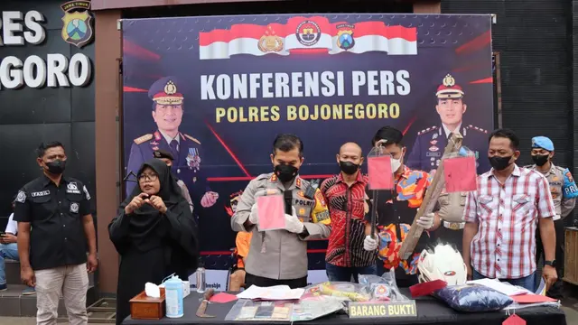 Polisi Ringkus 3 Perampok Spesialis Rumah Mewah di Bojonegoro ...