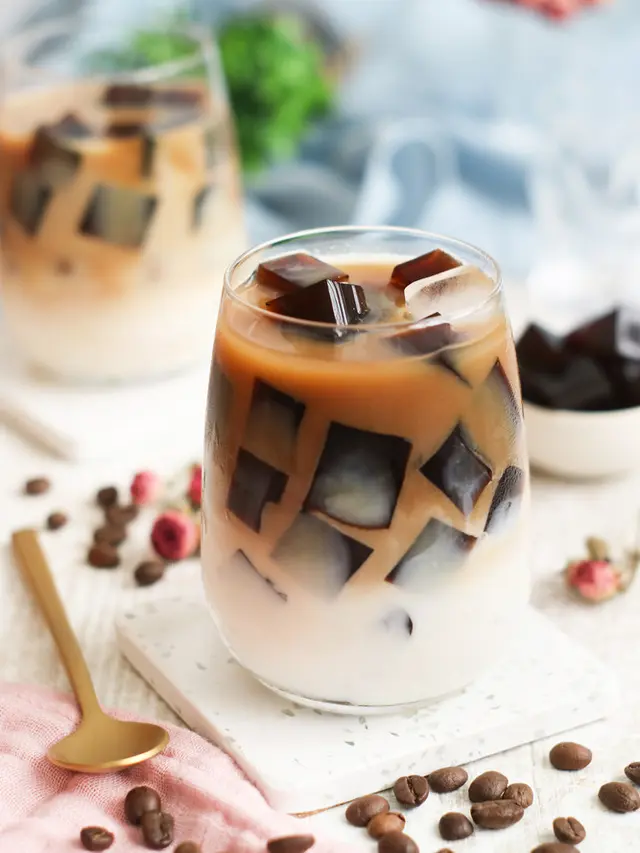 8 Resep Es Cincau Segar Dan Praktis Dibuat Di Rumah Food