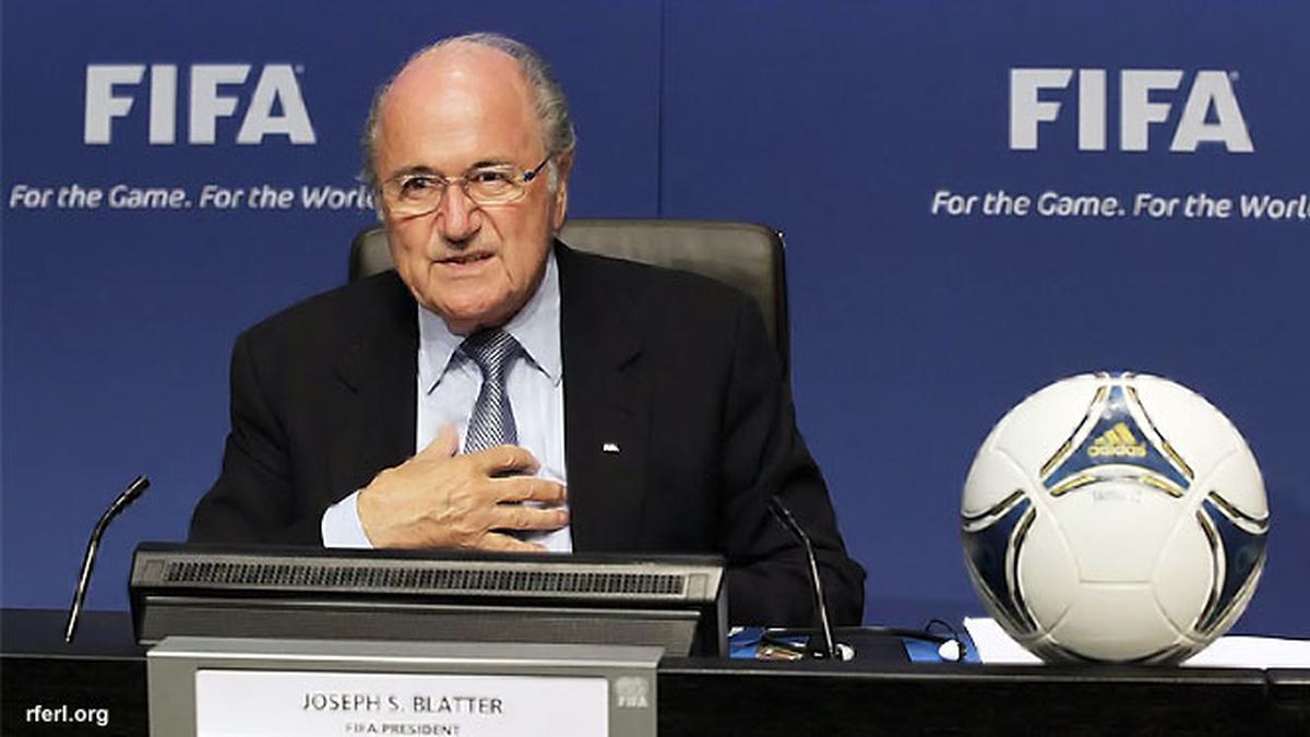 Sepp Blatter: Lionel Messi Tetap Terbaik - Bola Liputan6.com