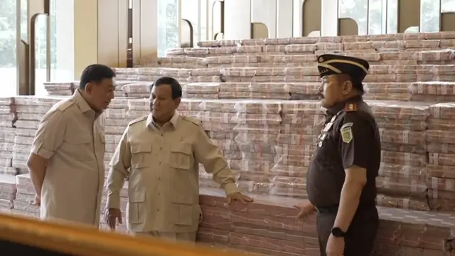 Ini Penampakan Tumpukan Uang Rp 13 Triliun yang Disita Kejagung dari ...