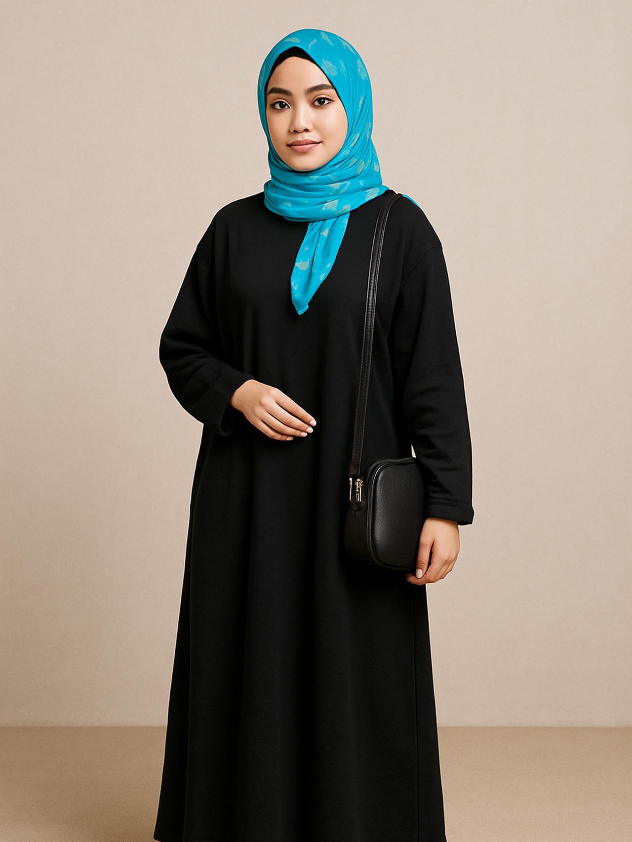 10 Model Gamis Hitam Terbaru 2025 dan Hijab Padanannya, Tampil Elegan ...