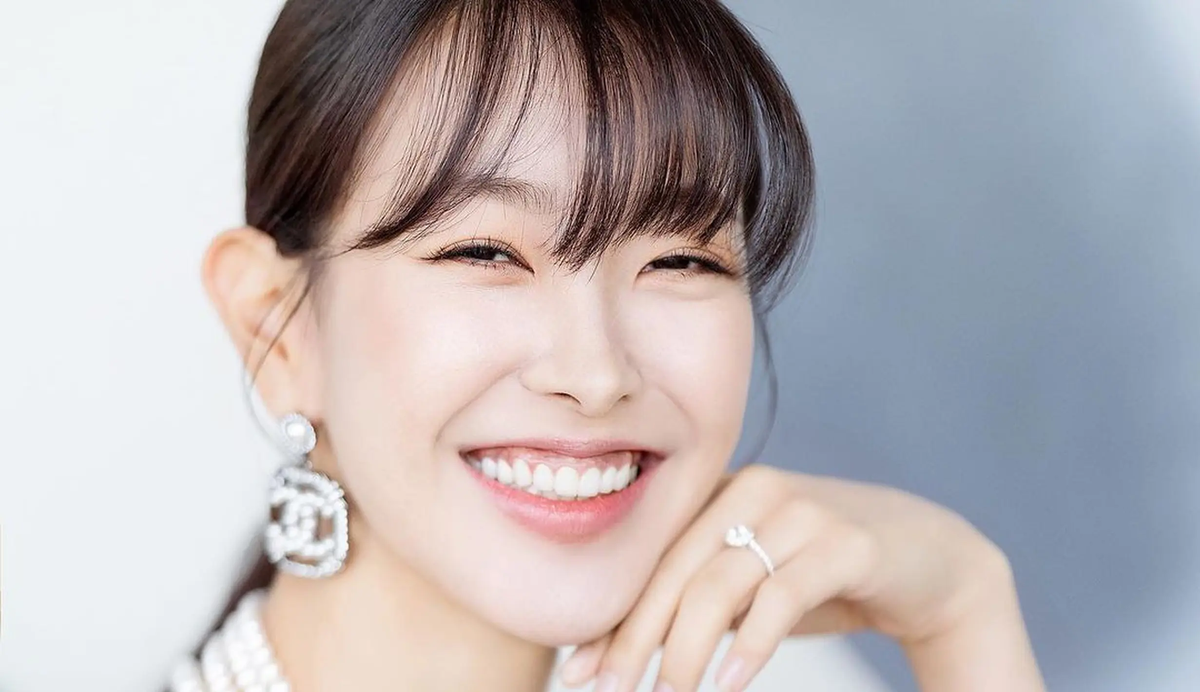 Resmi Menikah, Potret Go Won Hee dalam Gaun Pengantin - Cantik dan ...