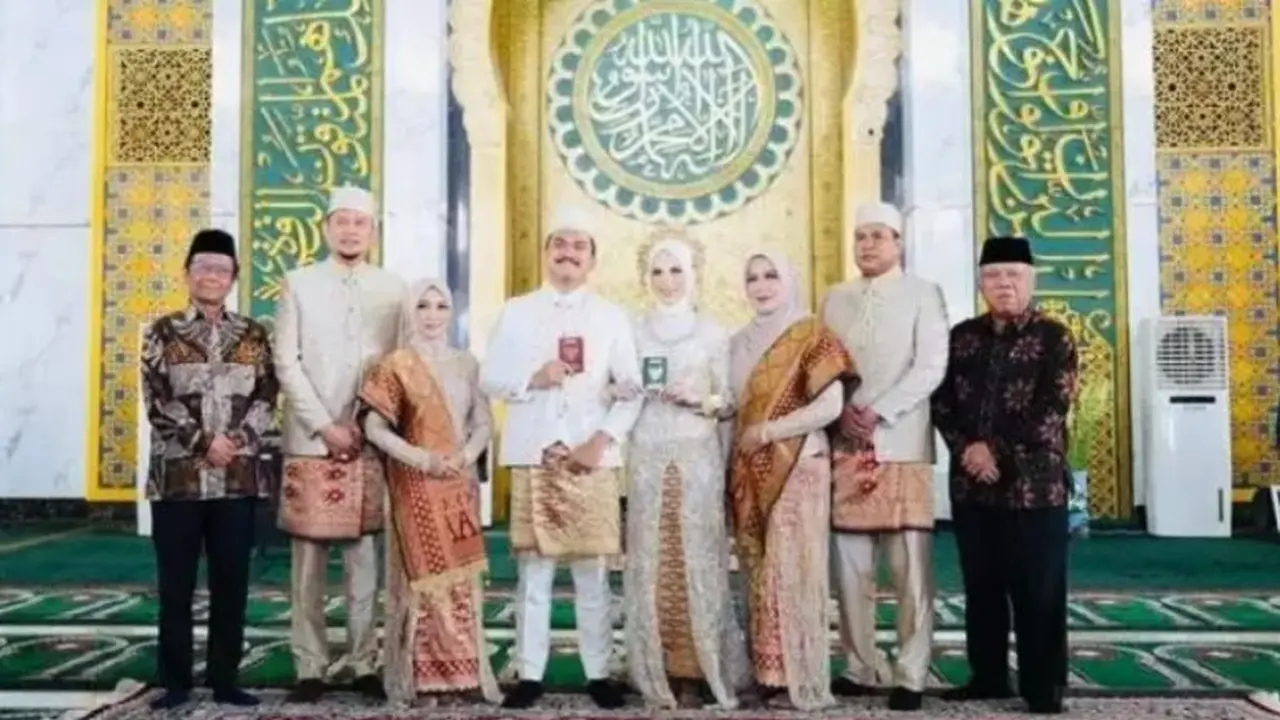 Pernikahan Anak Cak Lontong Ketua Timses Pemenangan Pramono Anung-Rano Karno, Digelar dengan ...