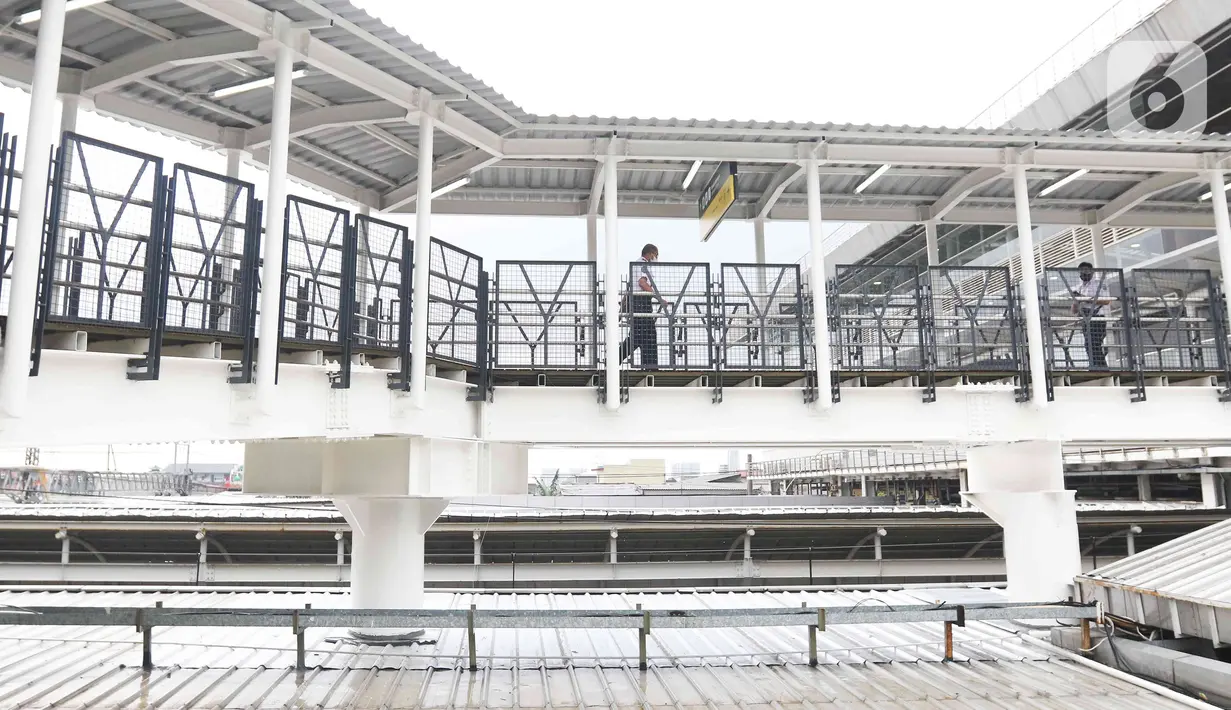 Jalur Integrasi Halte Transjakarta dan Stasiun Jatinegara Resmi ...