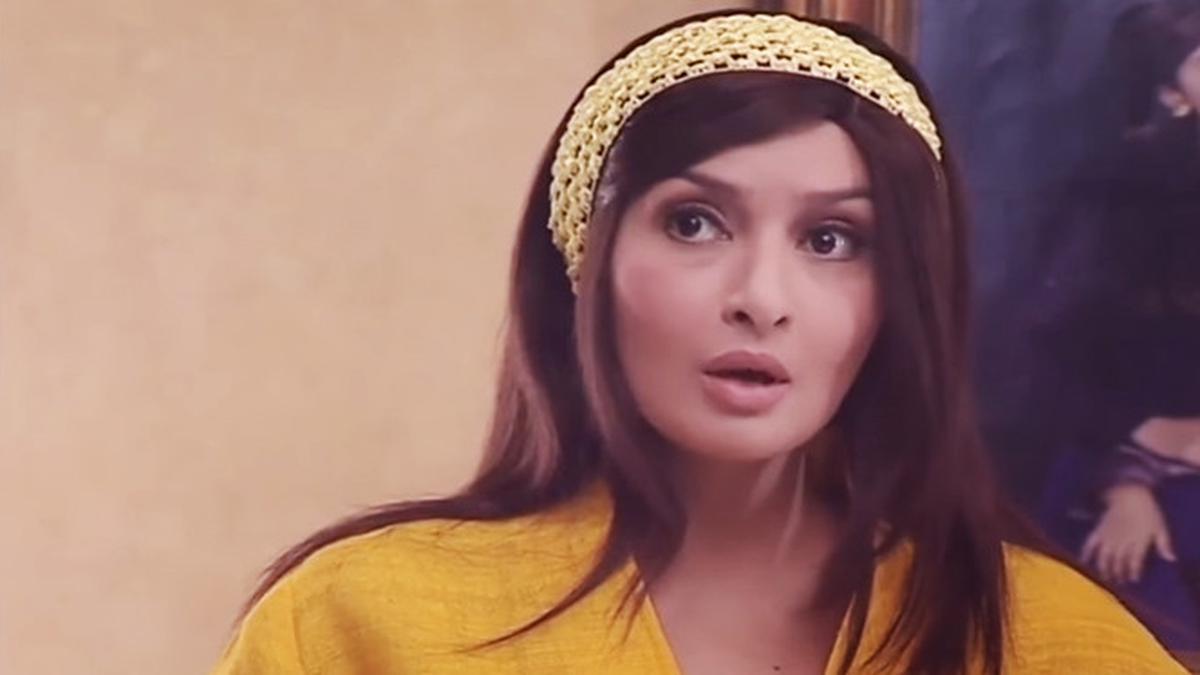 Jenazah Yana Zein Disalati di 2 Masjid - ShowBiz Liputan6.com