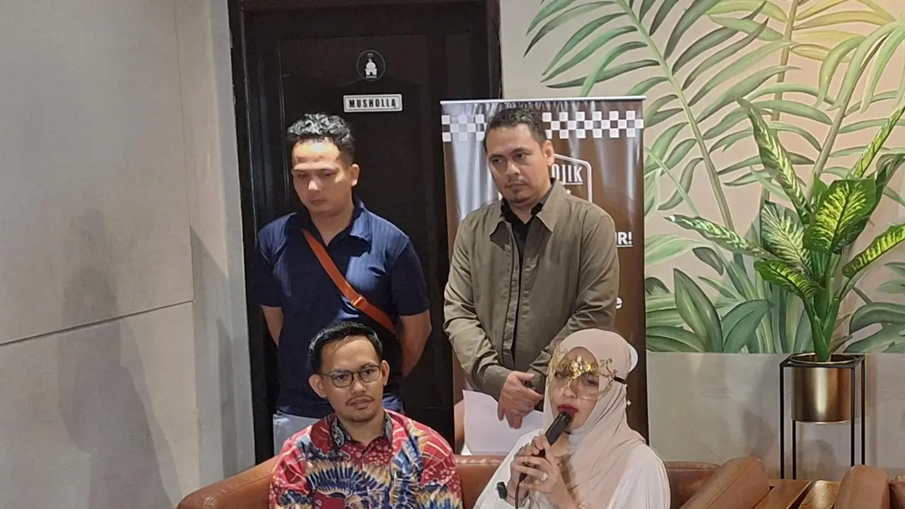 6 Reaksi Doktif Usai Ribut dengan Shella Saukia, Lapor Polisi Soal ...