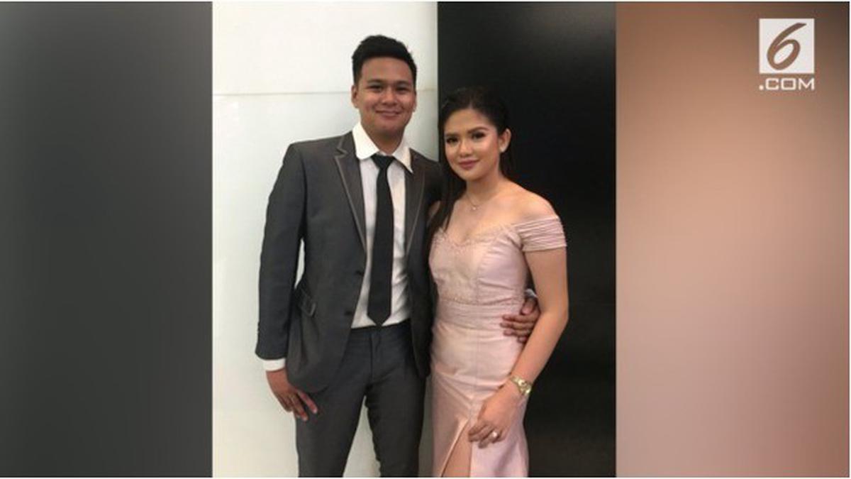 VIDEO: Kisah Cinta Pasangan Kekasih dari SD - Global Liputan6.com