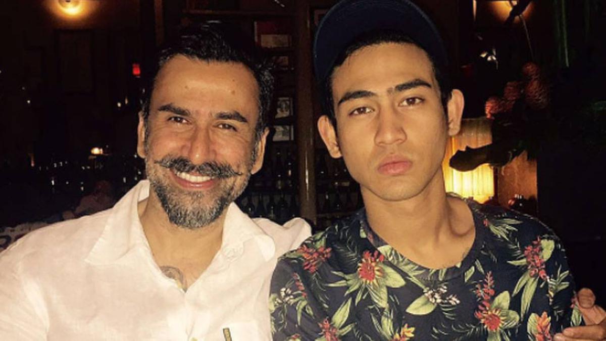 ‎Sebulan Dipenjara, Apa Kabar Anak Jeremy Thomas? - ShowBiz Liputan6.com