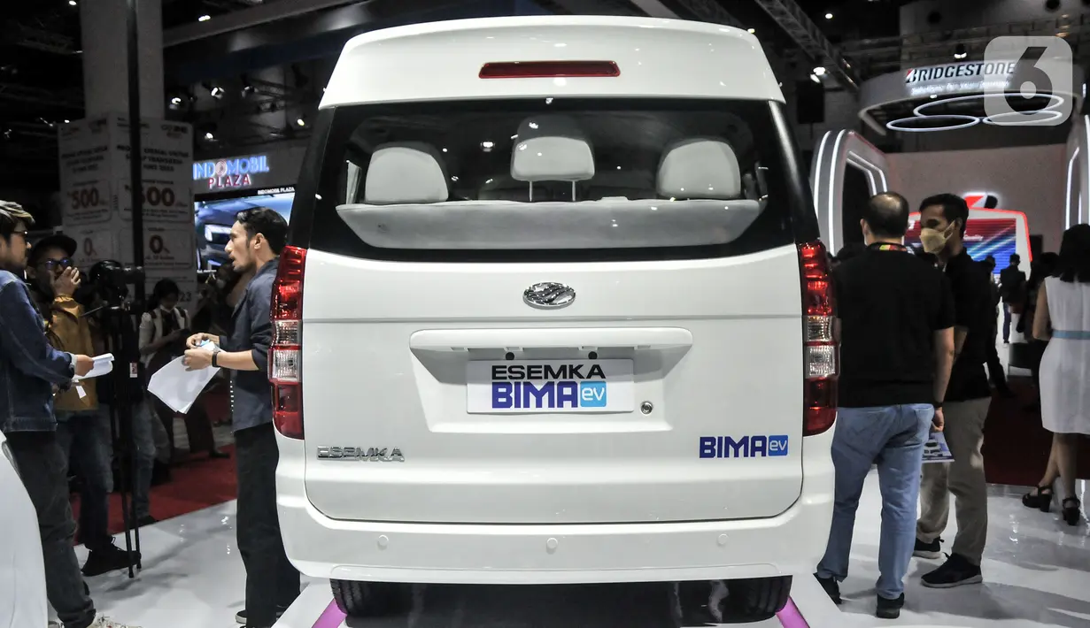 Perdana Melantai, Mobil Esemka Jadi Sorotan di IIMS 2023 - Foto Liputan6.com