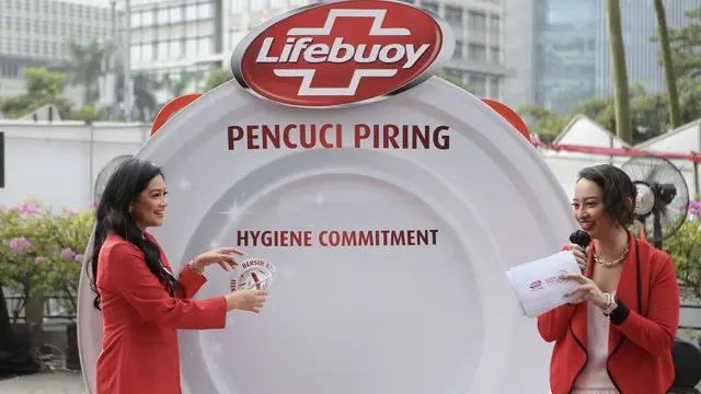 Lifebuoy Pencuci Piring Bersama Titi Kamal Launching Klinik Piring ...