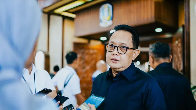 Adhy Karyono Lantik 15 Pejabat Baru Pemprov Jatim, Siapa Saja?