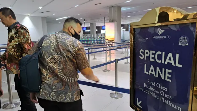 Mantap, Penumpang First Class dan Business Class Garuda Indonesia Punya Jalur Imigrasi Khusus di ...