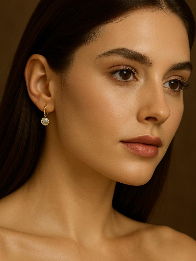 6 Model Anting Emas Mata Satu, Simpel Tapi Mewah untuk Sehari-Hari