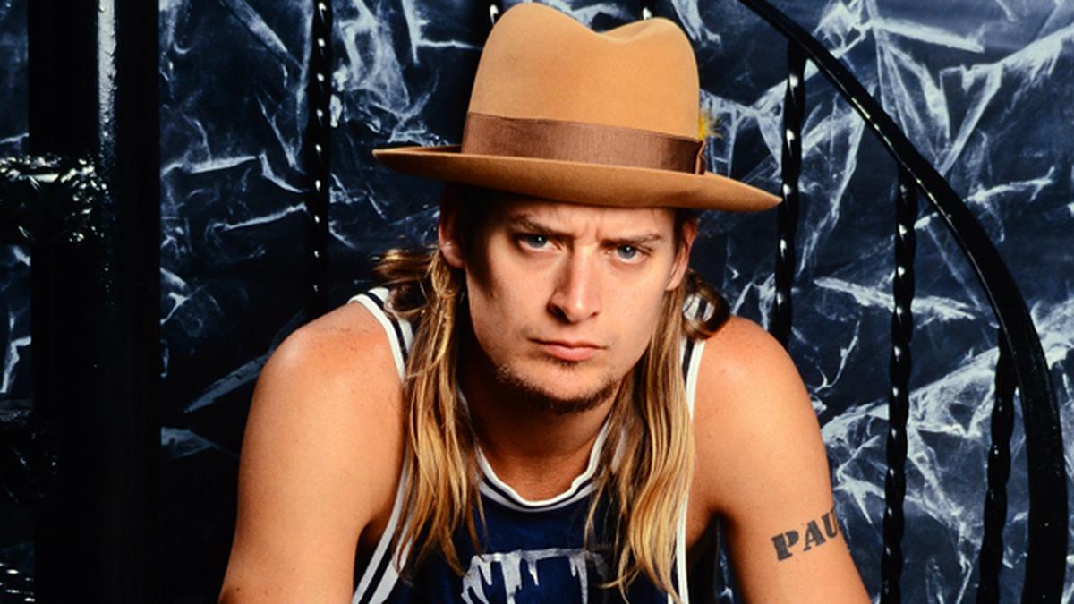 Fans Ultah, Kid Rock Beri Kado Gitar - ShowBiz Liputan6.com