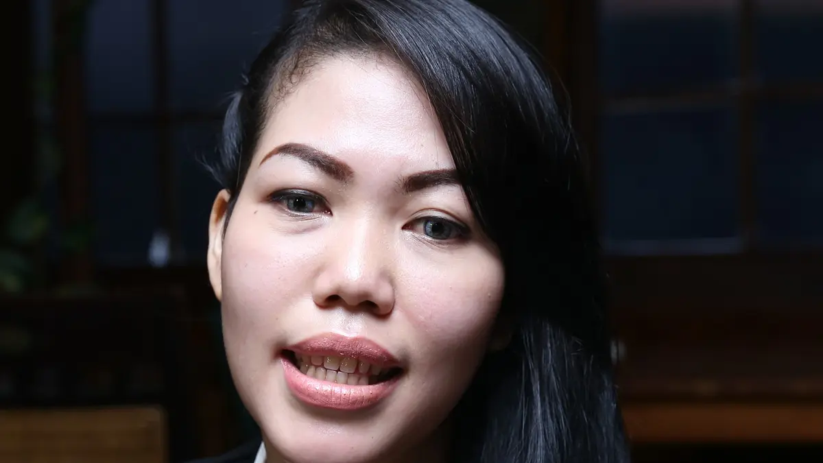 Krisna Mukti Tak Nafkahi, Devi Nurmayanti Jadi Penyanyi Malam ...