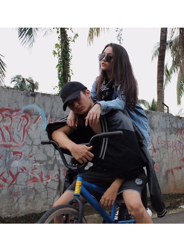6 Potret Kebersamaan Bryan dan Megan Domani, Seleb Kakak-Adik yang Kompak