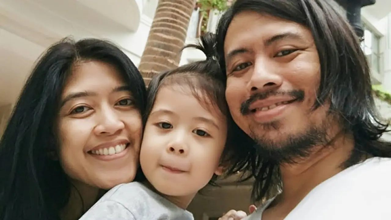 Lama Tak Tampil di Layar Kaca, Ini 6 Potret Terbaru Pia Eks Utopia ...